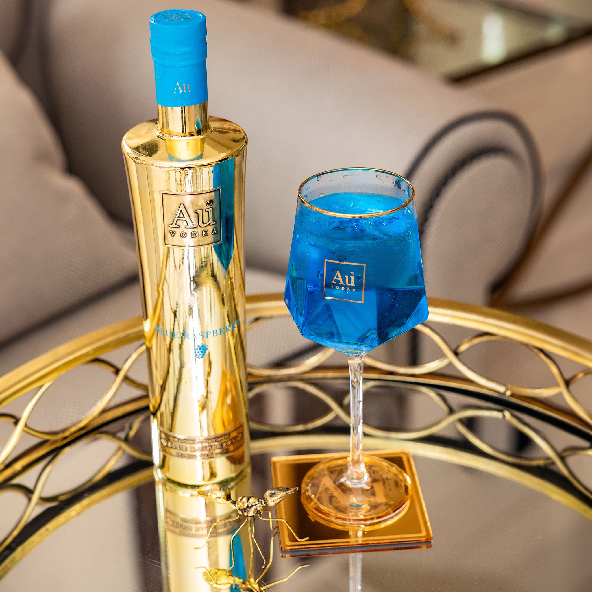 70cl & Long Stem Diamond Cut Glass - Au Vodka