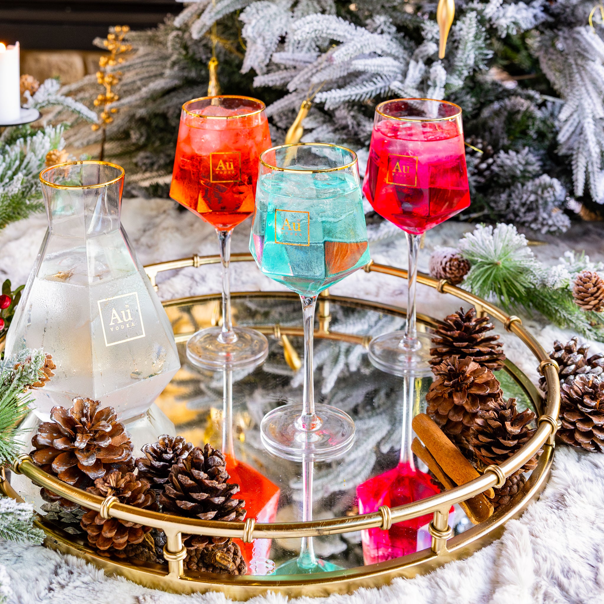 Long Stem Diamond Cut Glass - Au Vodka